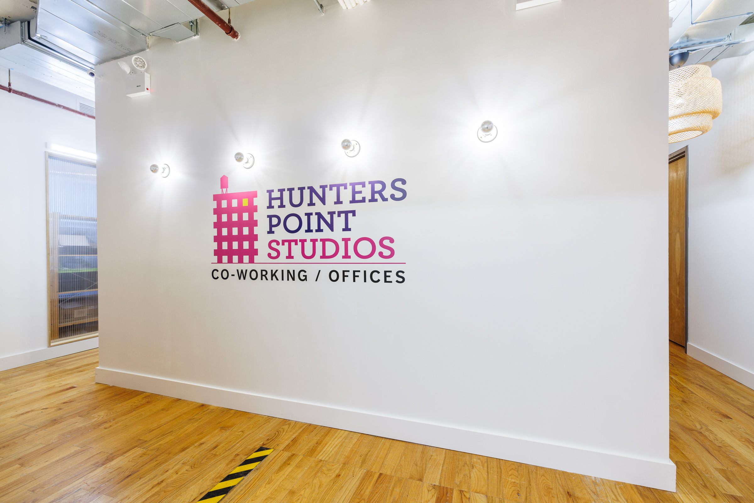 Affordable SUNLIT Artist Studios in LIC - From $950/mo! - Hunters Point ...