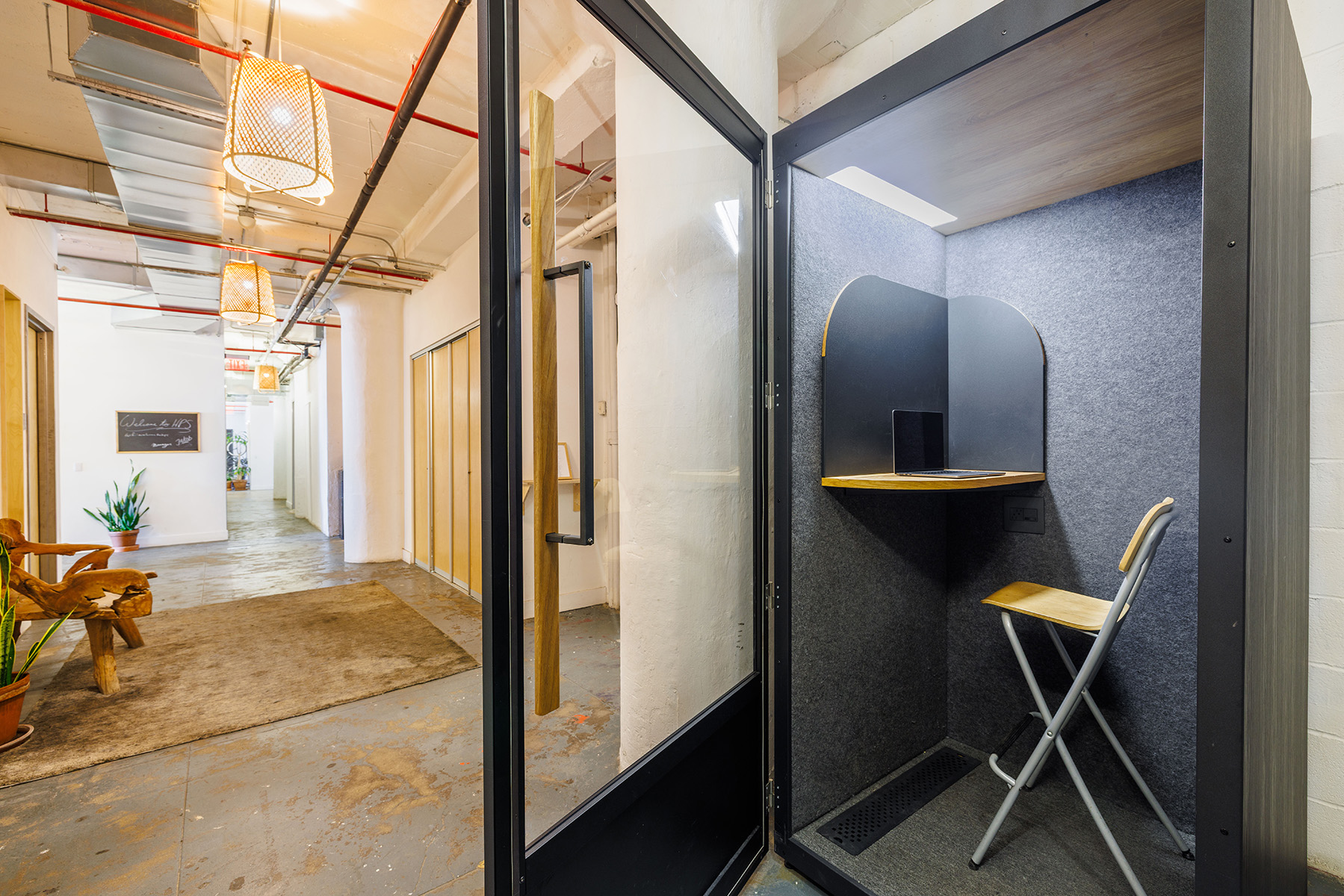 Affordable SUNLIT Artist Studios in LIC - From $950/mo! - Hunters Point ...